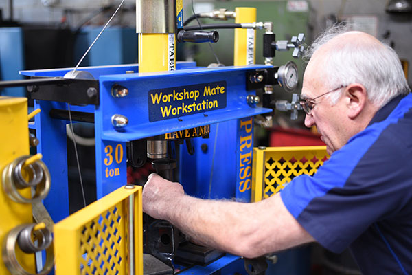 Motafit Service Centre Croydon > Services